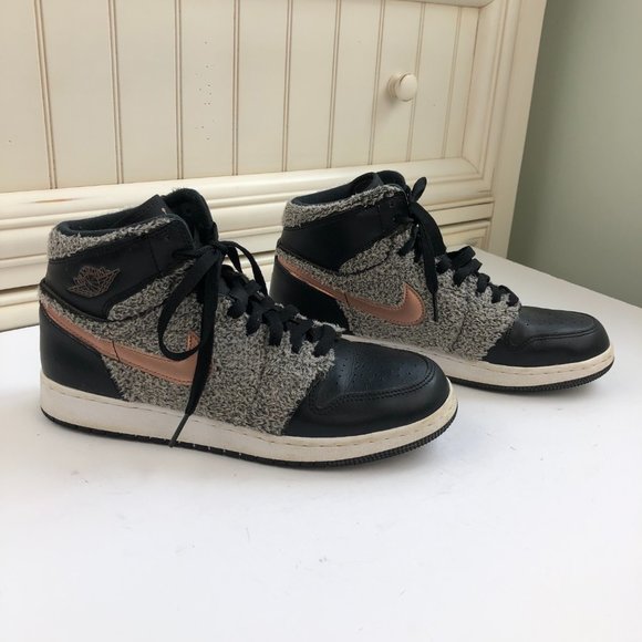 Nike | Shoes | Air Jordan Retro High Td Fur Black Fur Gold Collectible ...